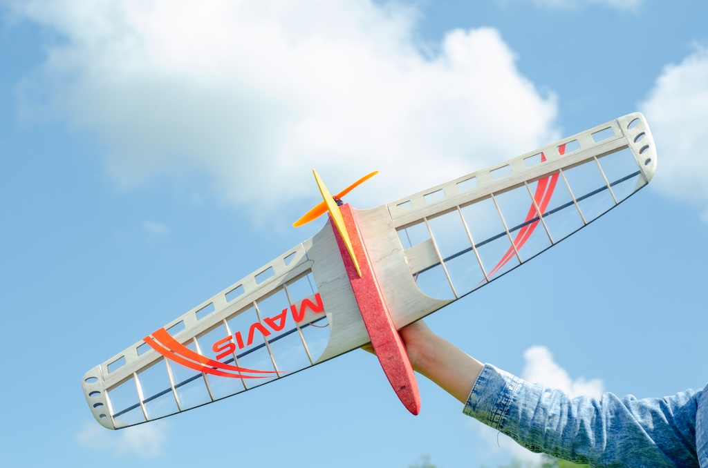 MAVIS - Compact RC Flying Wing – Laser-Cut DXF Plans - AviPlans