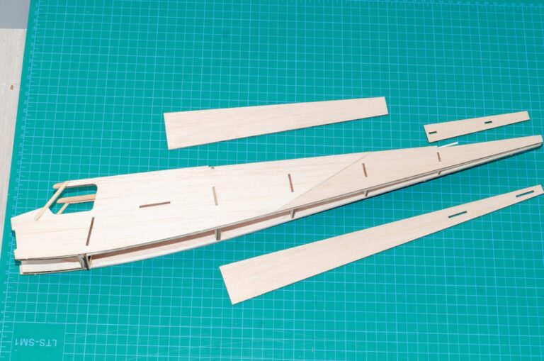 How to build Topsy Graupner RC balsa model plane - AviPlans