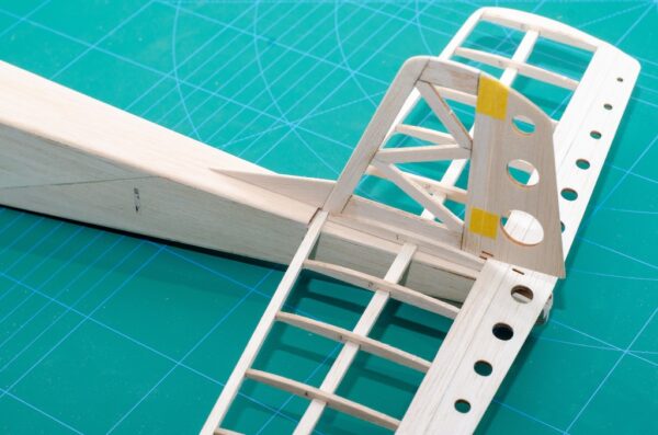 How to build Topsy Graupner RC balsa model plane - AviPlans
